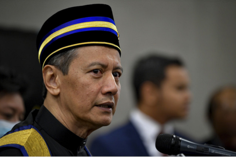Art Harun has failed as speaker and showed bias, say netizens - Focus ...