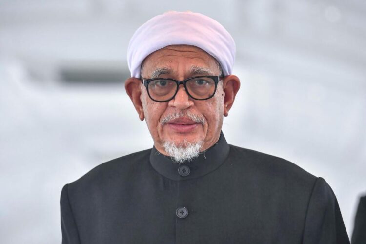“Day after day Hadi provides us more reasons why he’s unfit to be PM ...