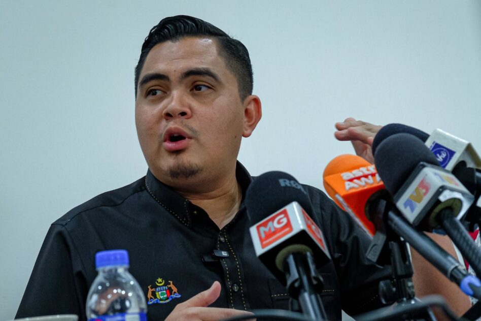 Dr Akmal urges Muslim unity to fight against perceived insults against ... Dr Akmal urges Muslim unity to fight against perceived insults against ...