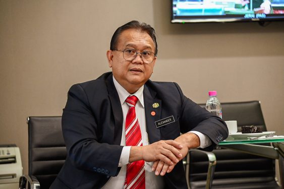 Netizens chide Alexander for not addressing rising food prices - Focus ...