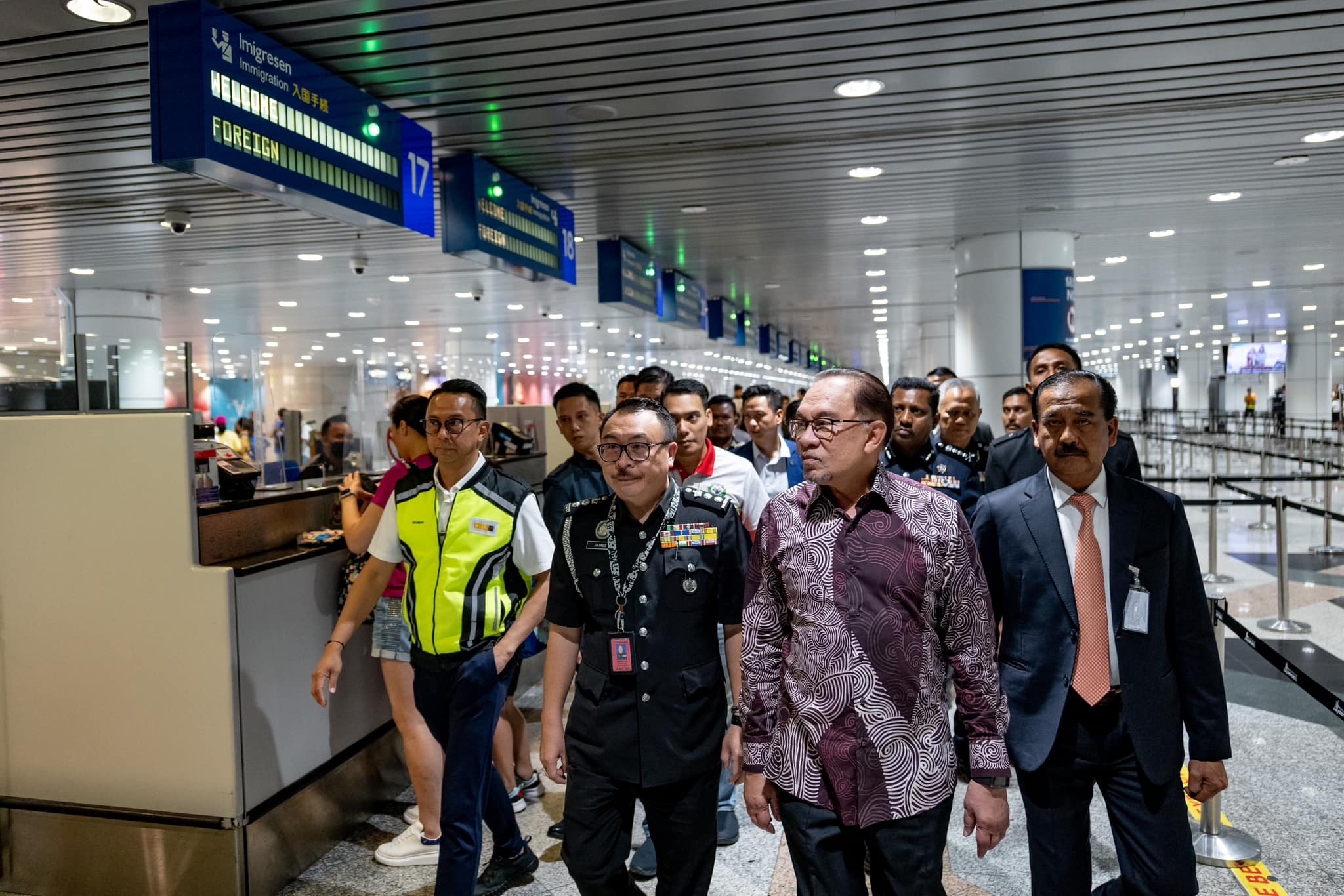 Probe further, charge in court the third party in KLIA’s ‘Not to Land ...