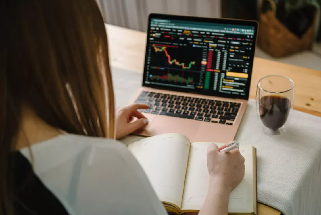 Demystifying 5 myths about trading