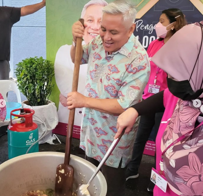 Is Chef Wan a racist with his “carrying Kavadi” comment on Aishwarya ...