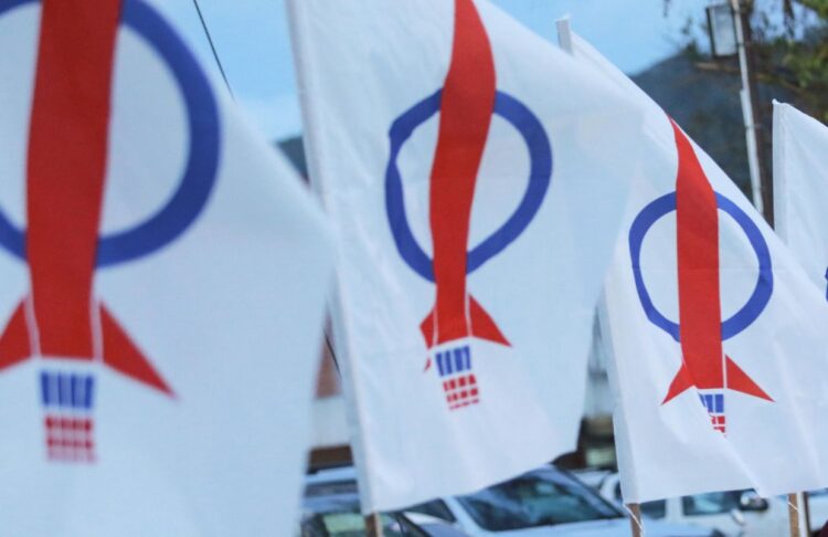 DAP National, Penang need to be in sync on acceptance of low Cabinet ...