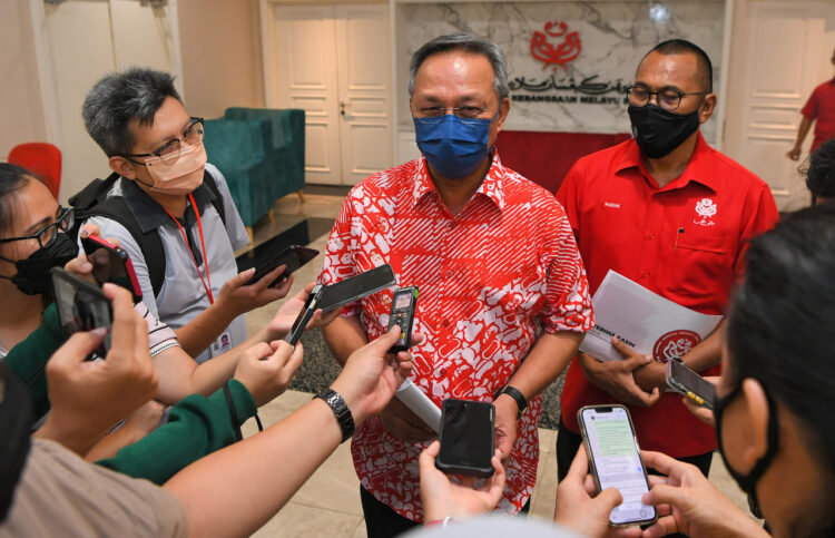 Hasni eyeing for MP seat for GE15, leaves it to party leadership to ...