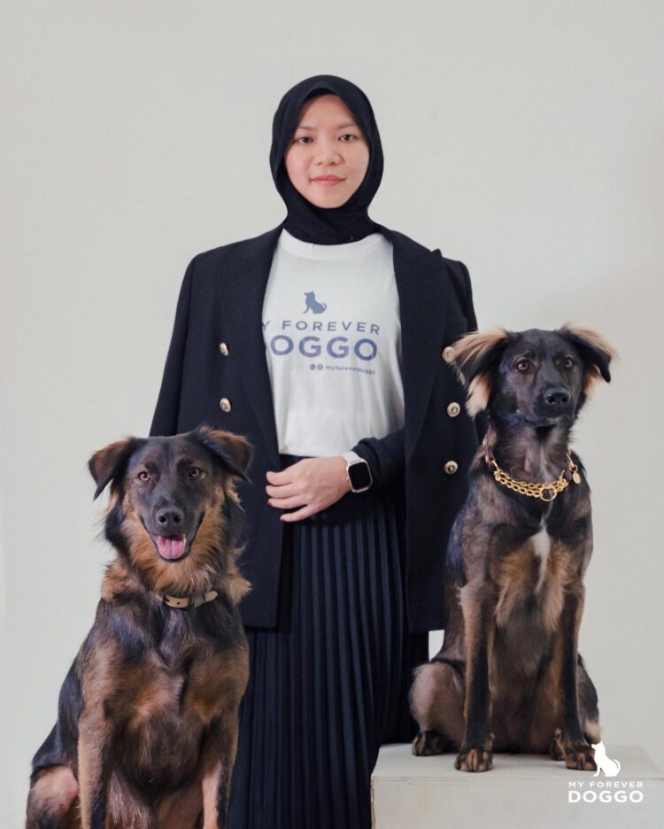 Muslim dog lovers have no qualms about keeping canines as pets