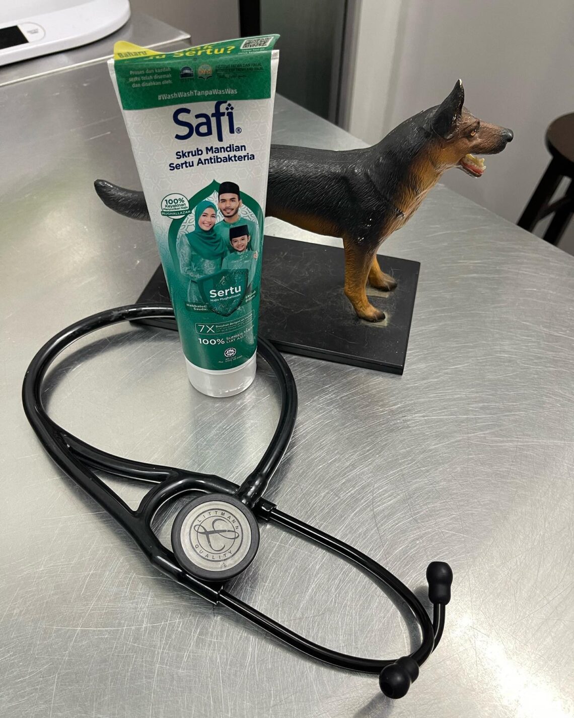 Muslim dog lovers have no qualms about keeping canines as pets