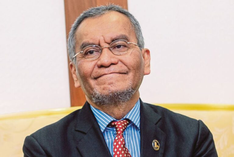 ‘Shocked to be dropped’ as potential minister, Dr Dzul soldiers on ...