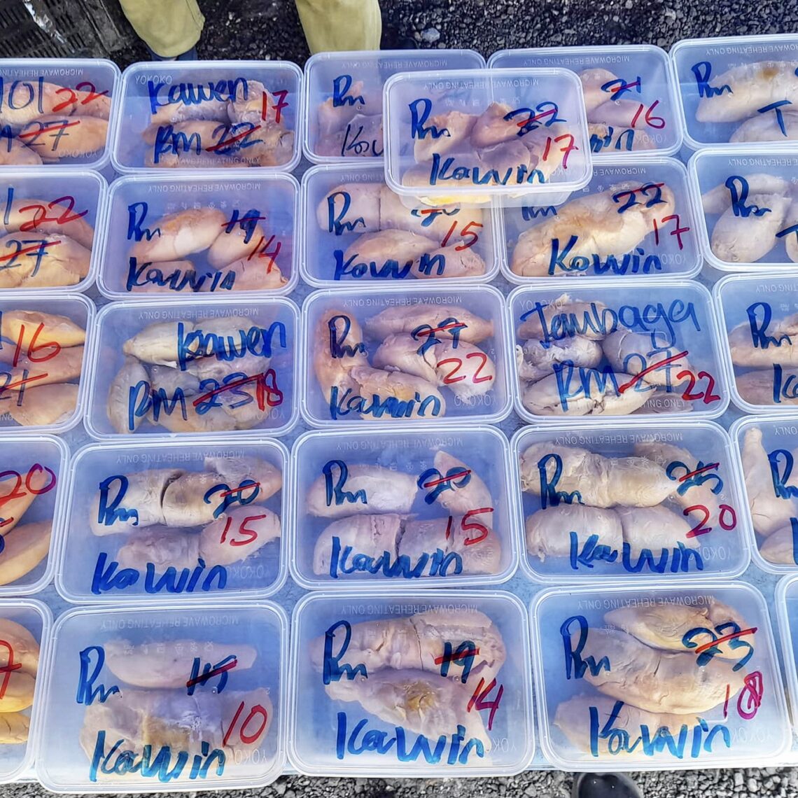 Savour the real Durian Rahmah @ RM4.99 from Durians Atok in Shah Alam