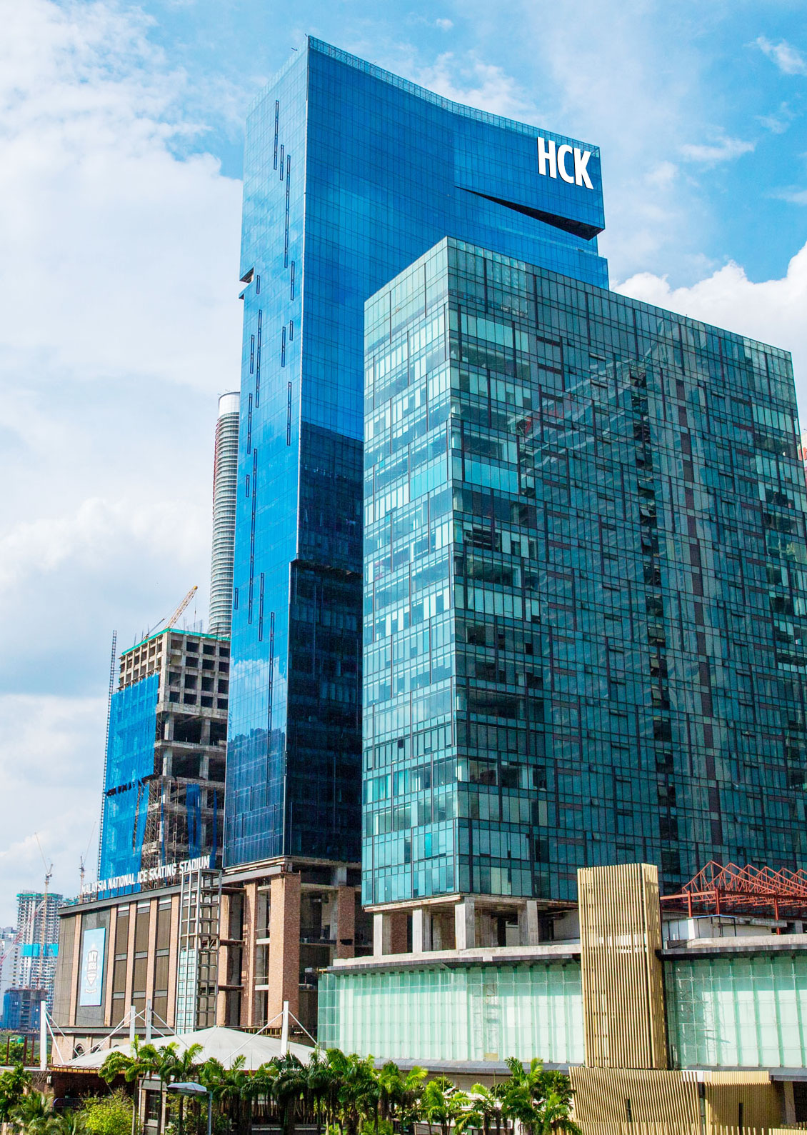 5 reasons to invest in a corporate tower