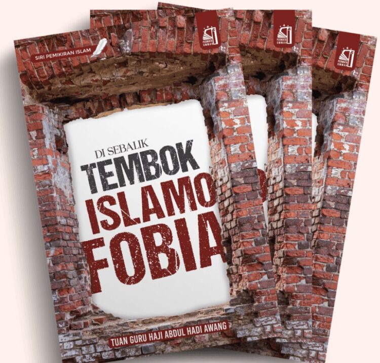 Now everyone can explore Hadi Awang’s mind via his latest book “Behind ...