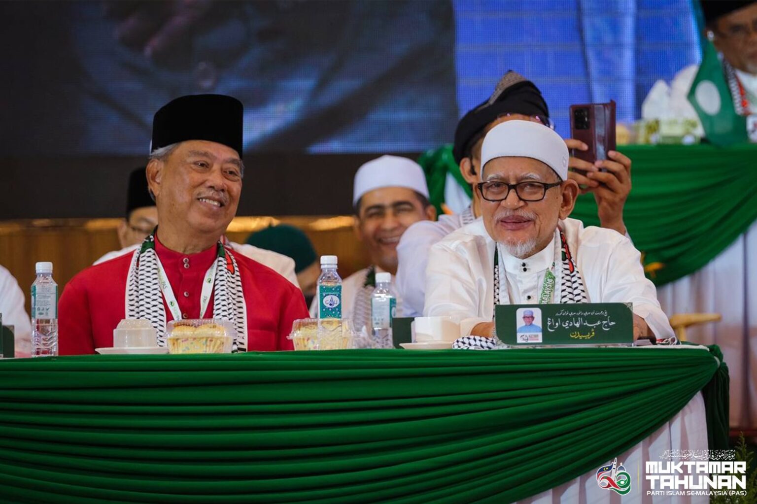 If not Anwar, who then should take the reins as next Malaysian PM?