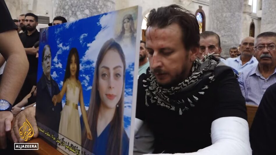 Iraq wedding fire: Relatives mourn victims in Hamdaniya