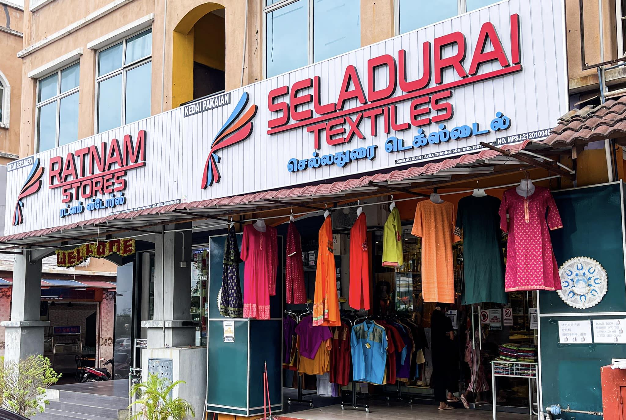 Barber, goldsmith and textile biz can no longer recruit foreign workers