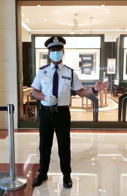 Women harassed by stalker but language barrier gets in the way when ...