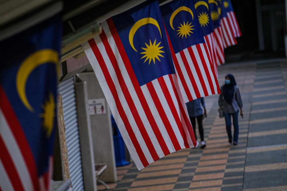 Malaysians Must Know the TRUTH: Malaysia’s economy: Identity politics doesn’t pay the bills