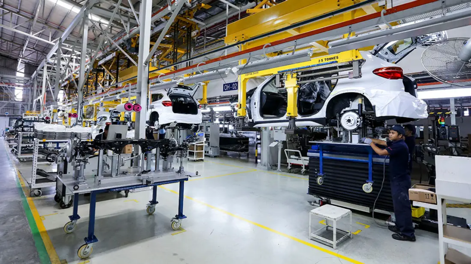 Auto industry continues strong growth with Oct TIV reaching 69,859 units