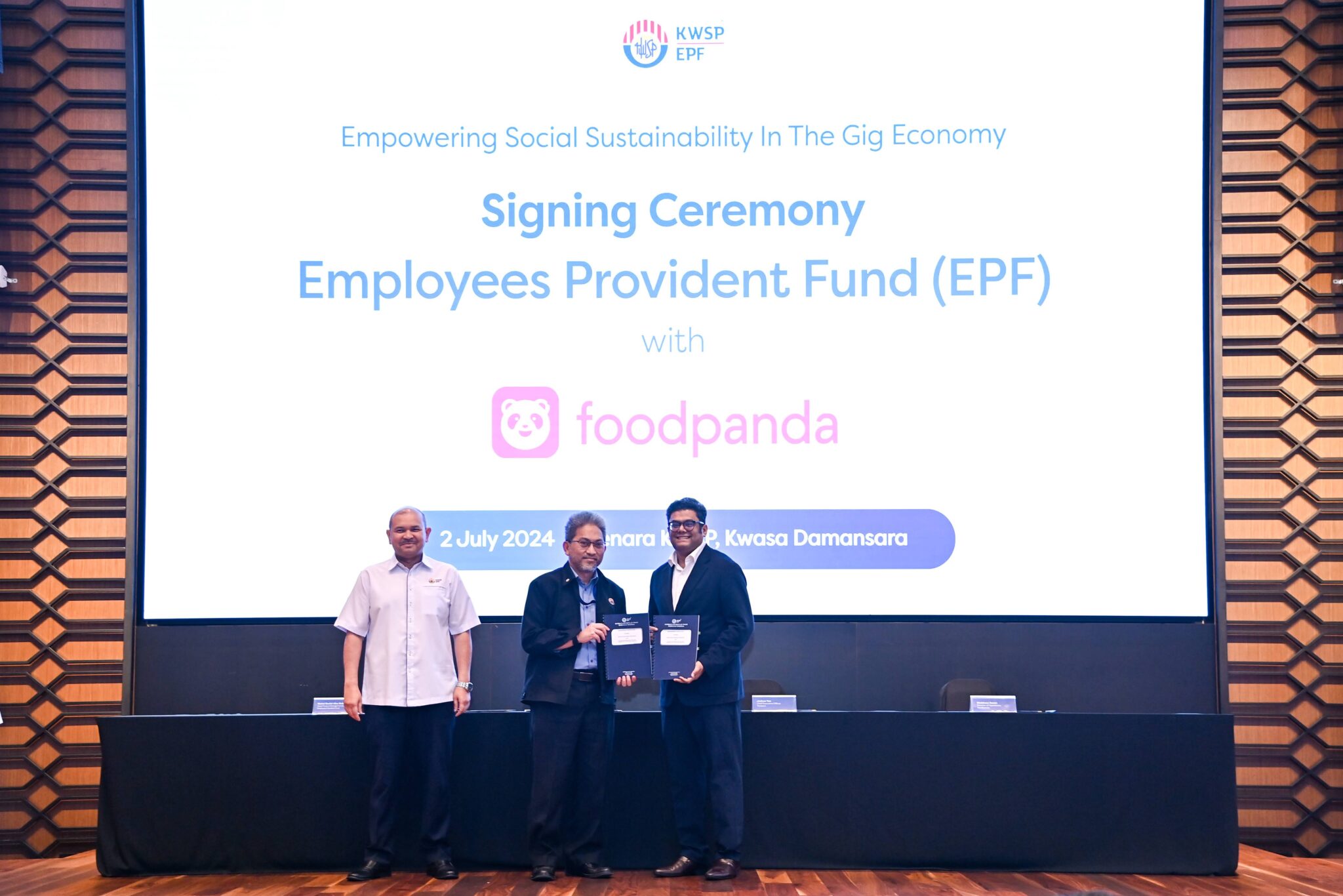 foodpanda Malaysia signs MOU with EPF to offer more financial stability ...