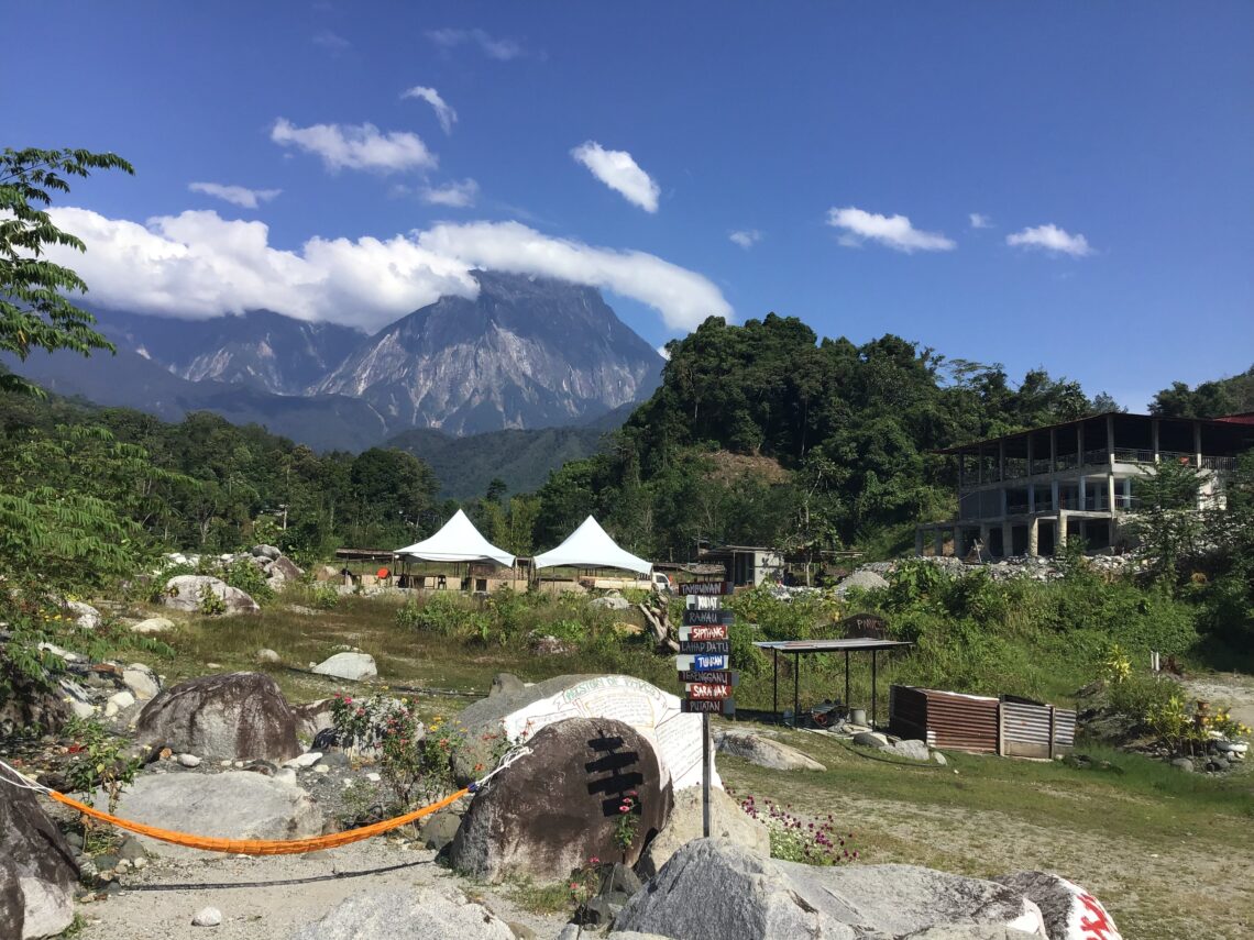 Closed-down Kota Kinabalu Maybank branch becomes unlikely tourist spot