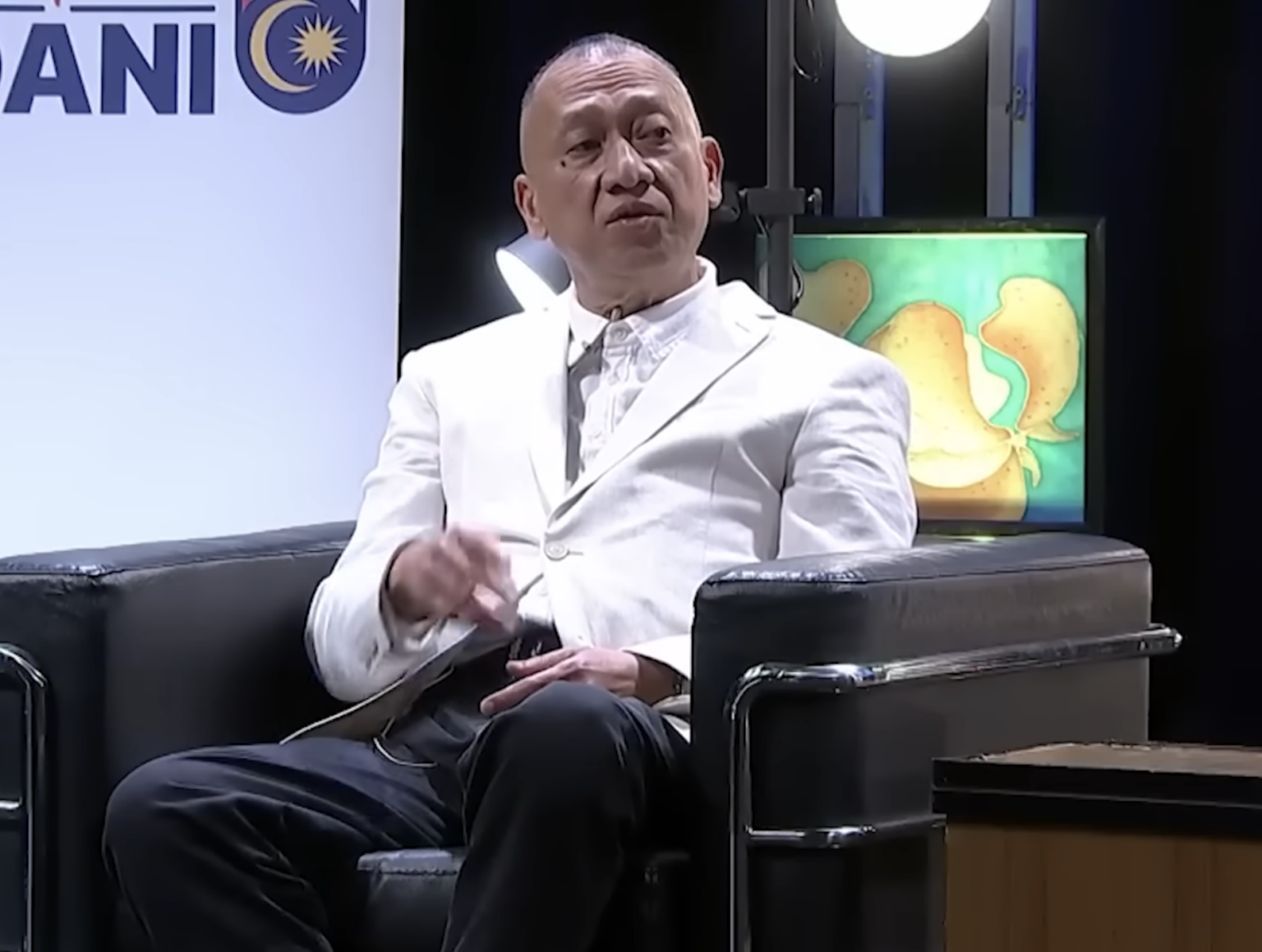 “DAP saved UMNO,” Nazri advocates collab with PH, highlights Perak as ...