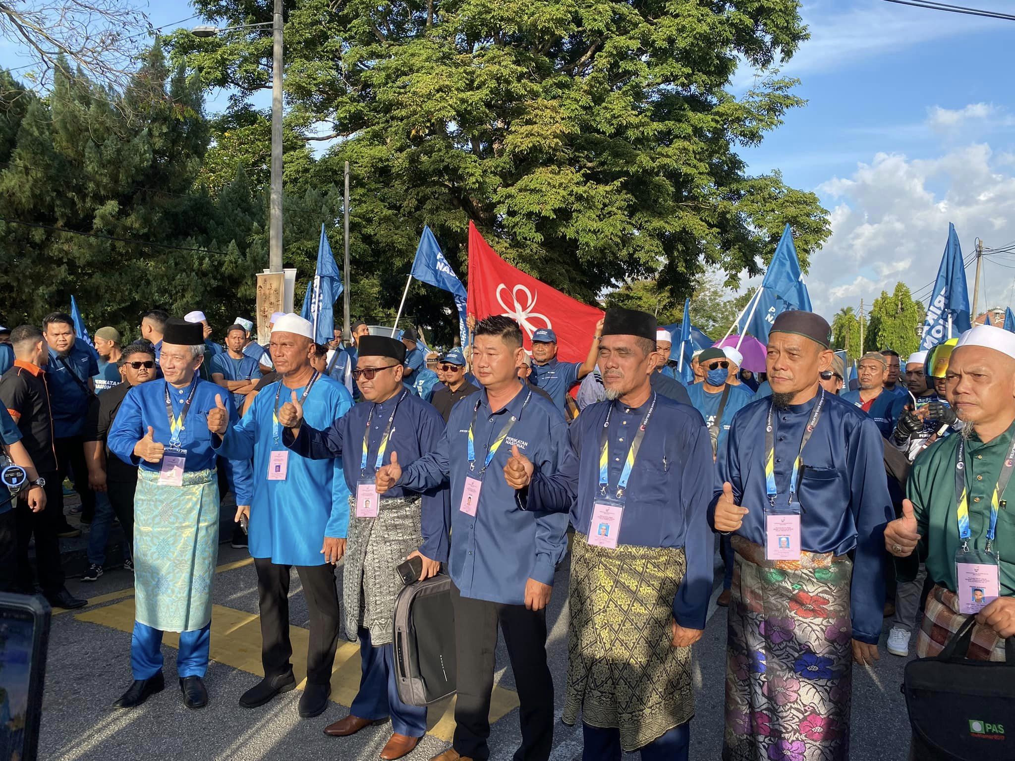 In the spirit of humanitarianism, Penang PAS politician Steven Koh ...