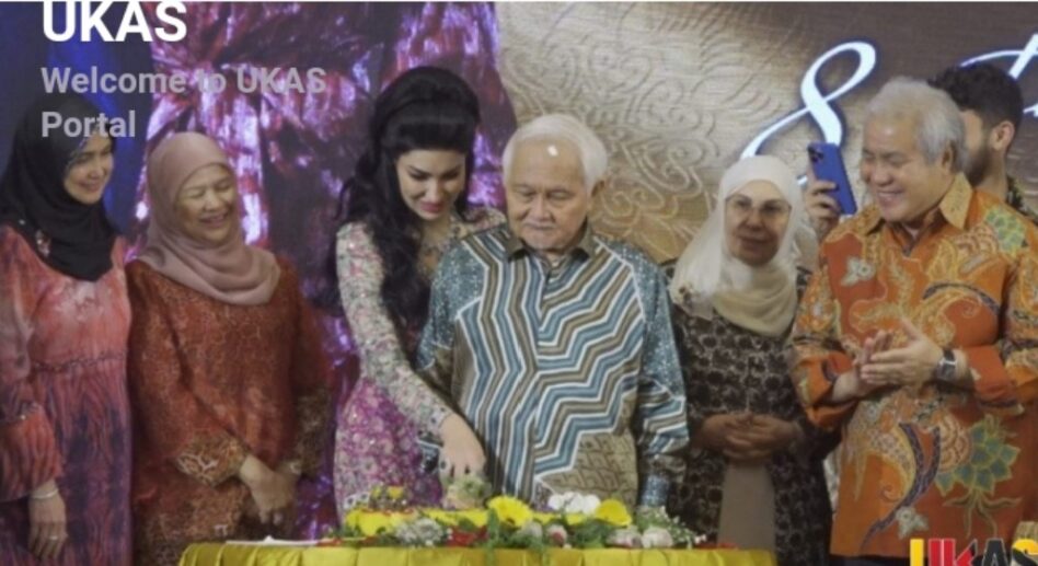 Is Sarawak’s governor Taib Mahmud currently in frail state of health?