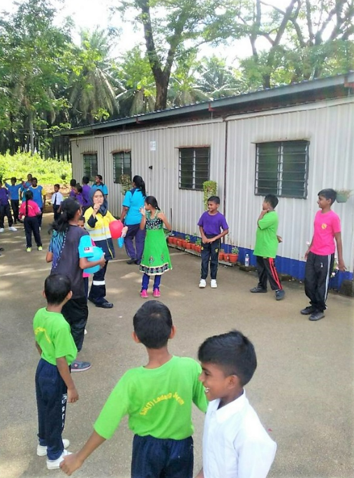 Disheartening to see pupil of Tamil school forced to study in container ...