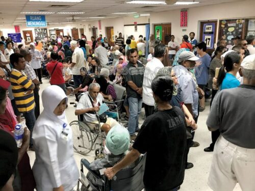 Should VIPs get priority treatment in overcrowded clinics and emergency ...