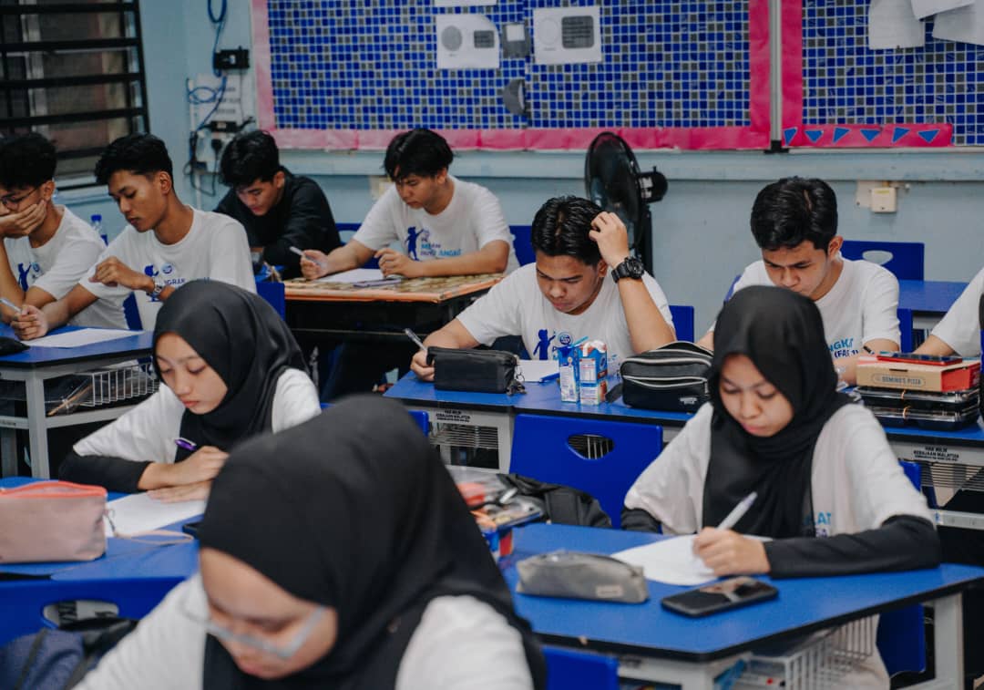 Against the odds: Dutch Lady’s ‘Program Murid Angkat’ students soar ...