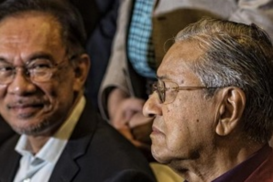 Re-visiting Anwar’s RM100m defamation suit against his former boss that ...