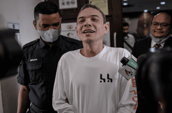 Nasyid singer fails to quash three drug charges - Focus Malaysia